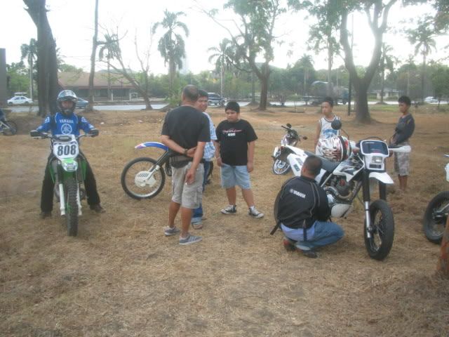 Mini trail playground sa up diliman | Motorcycle Philippines
